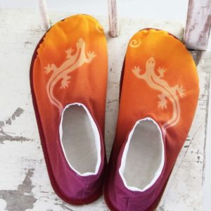 Sunshadow Slippers » Sunset Kangaroo – handmade slippers